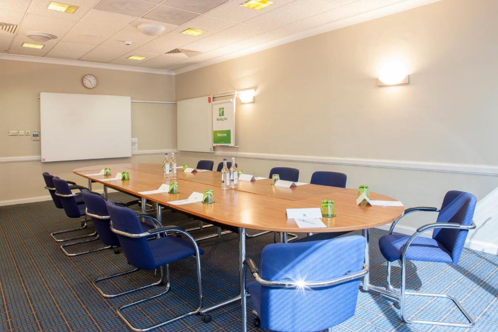 Holiday Inn Runcorn M56 Junction 12 by IHG, Runcorn (updated prices 2025)