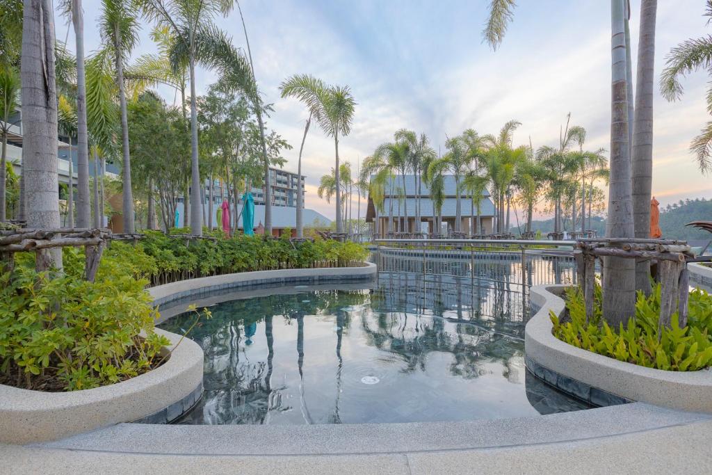 Sea View Panora Surin by Holy Cow, 1-BR, Surin Beach की (2026 के लिए ...