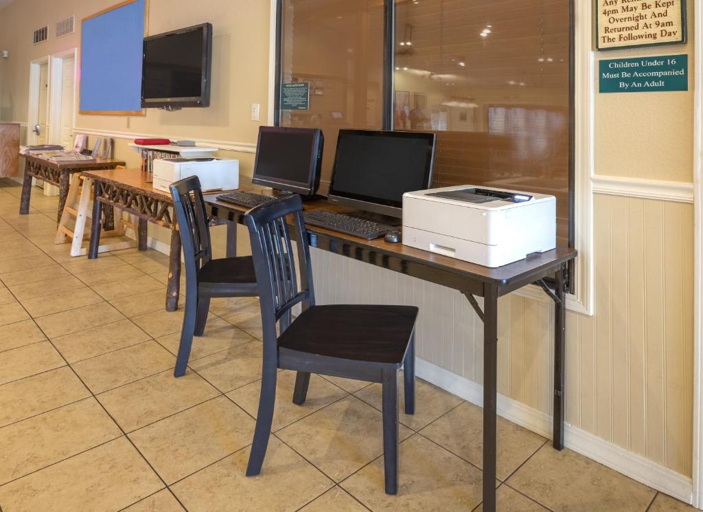 Holiday Inn Club Vacations Holiday Hills Resort at Branson, Branson ...