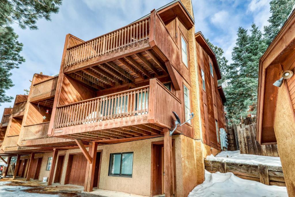 Lift Condos, Angel Fire (updated prices 2026)