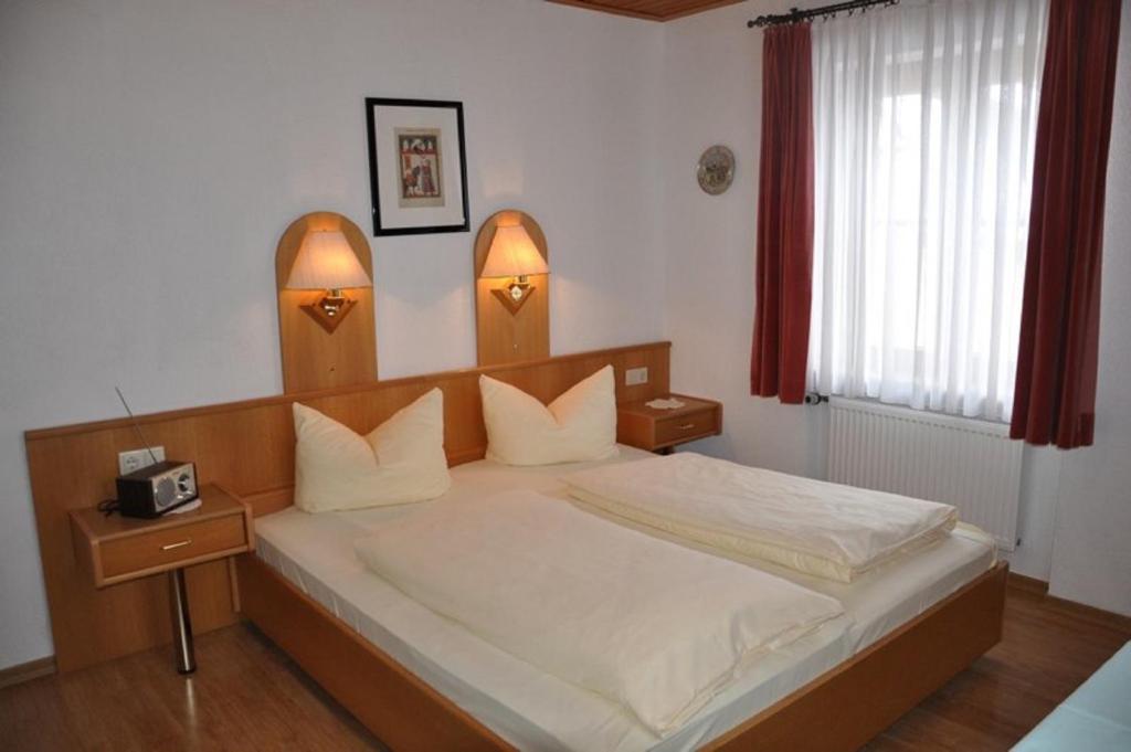 Gasthaus Tauberstube, Rothenburg ob der Tauber (updated prices 2025)