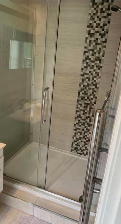 DOVENBY SHIP, Tallentire (updated prices 2026)