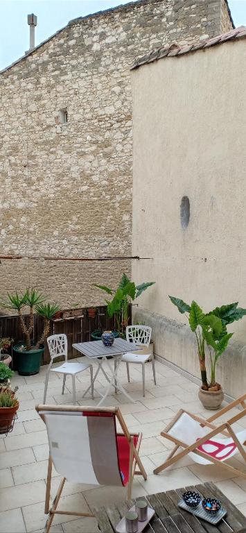 Spacious And Bright Apartment, Large Terrace, Near Stroch Main Station - Montpellier