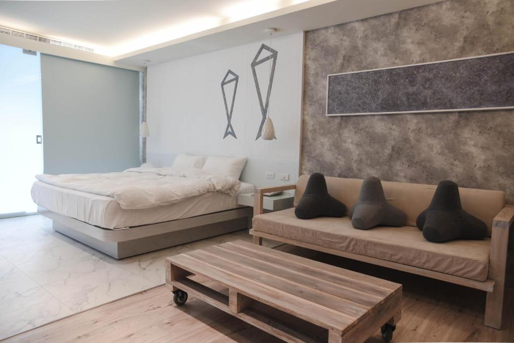 Ace House, Yuchi (updated prices 2025)