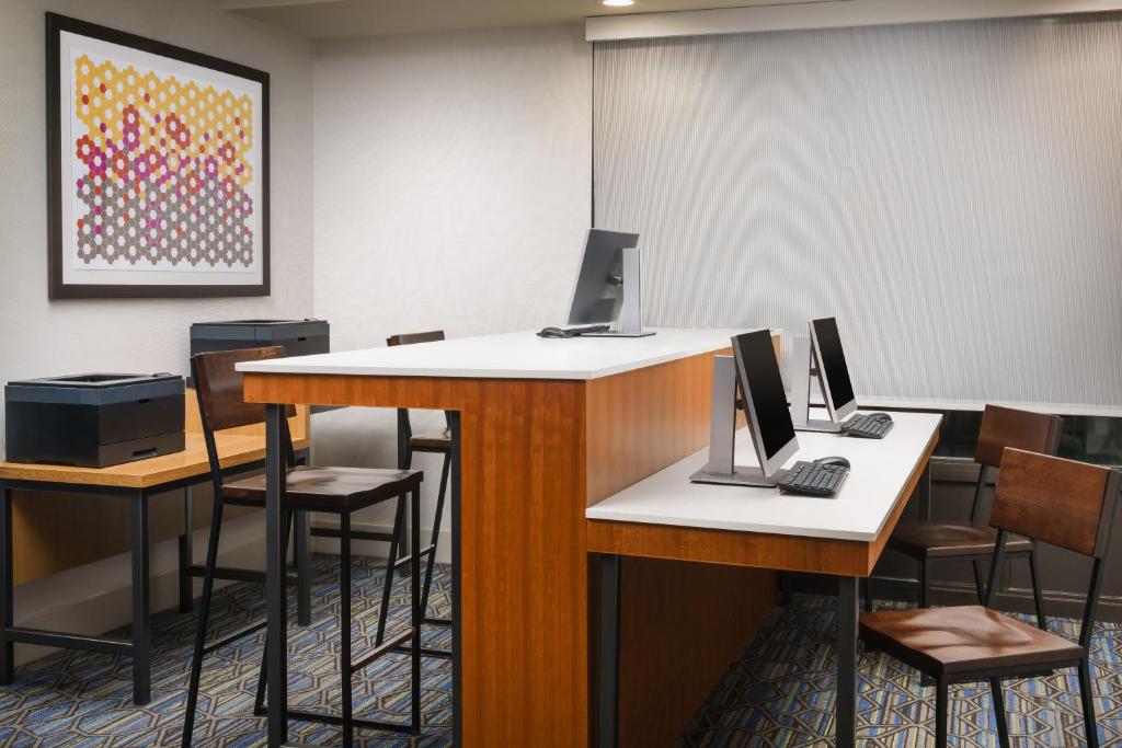 Holiday Inn Express Boston by IHG, Boston (updated prices 2025)