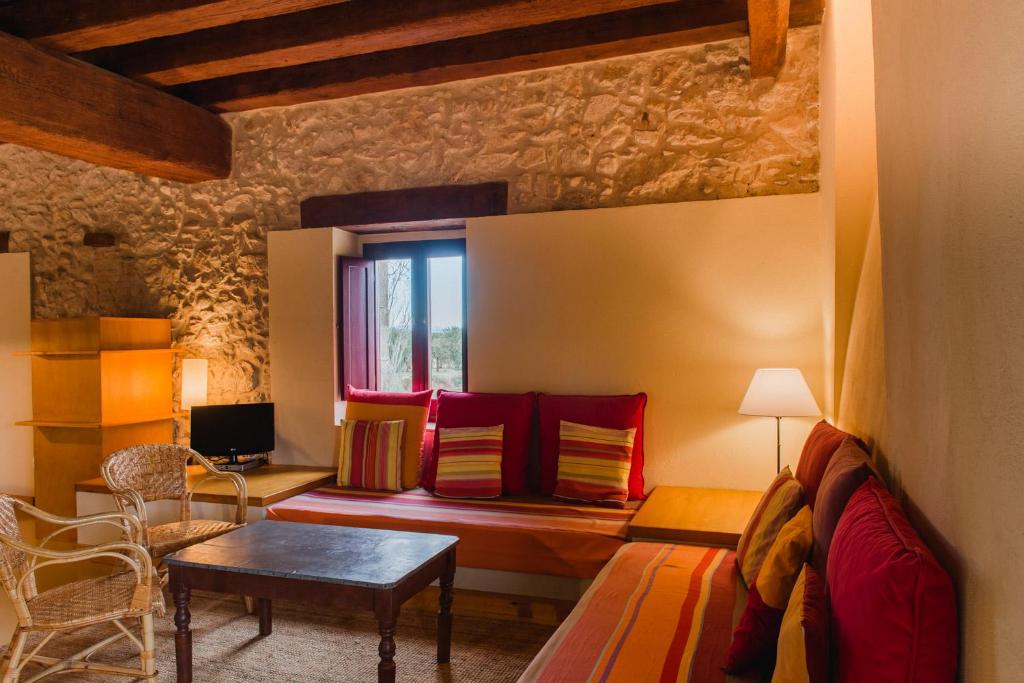 Cuna House, Armentera (updated prices 2025)