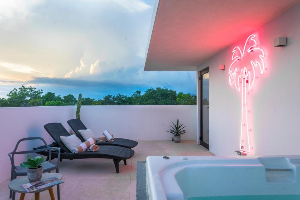 Penthouse private roof top La Veleta, Tulum (updated prices 2025)