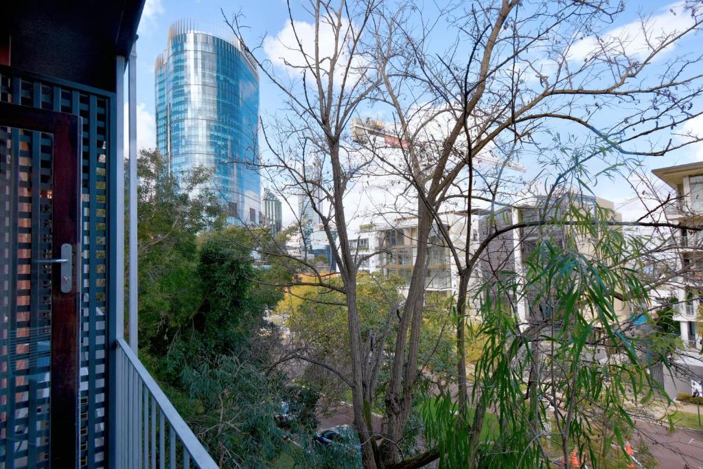 Riverview on Mount Street, Perth (updated prices 2025)