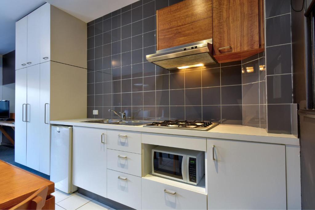 Riverview on Mount Street, Perth (updated prices 2025)