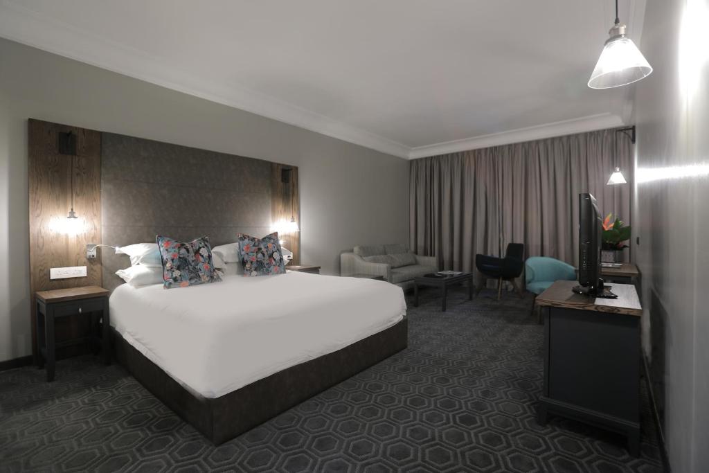 Fiesta Royale Hotel, Accra (updated prices 2025)