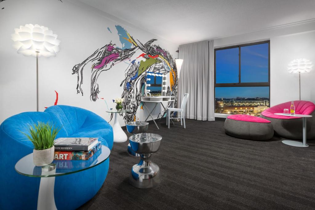 Studio Allston Hotel Boston, Boston (updated prices 2025)