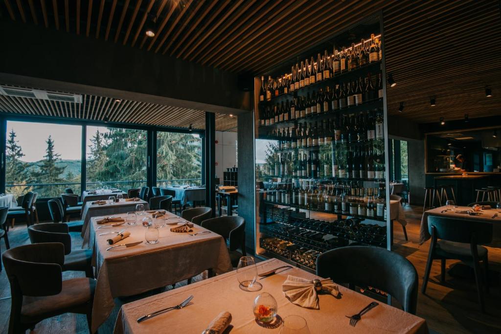 Balvanyos Resort - Peakture Hotel & Grand Hotel Balvanyos, Balvanyos ...