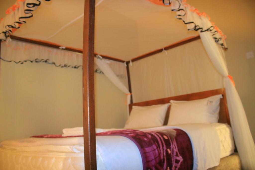 Pride Travellers Hotel Mubende, Mubende (updated prices 2025)