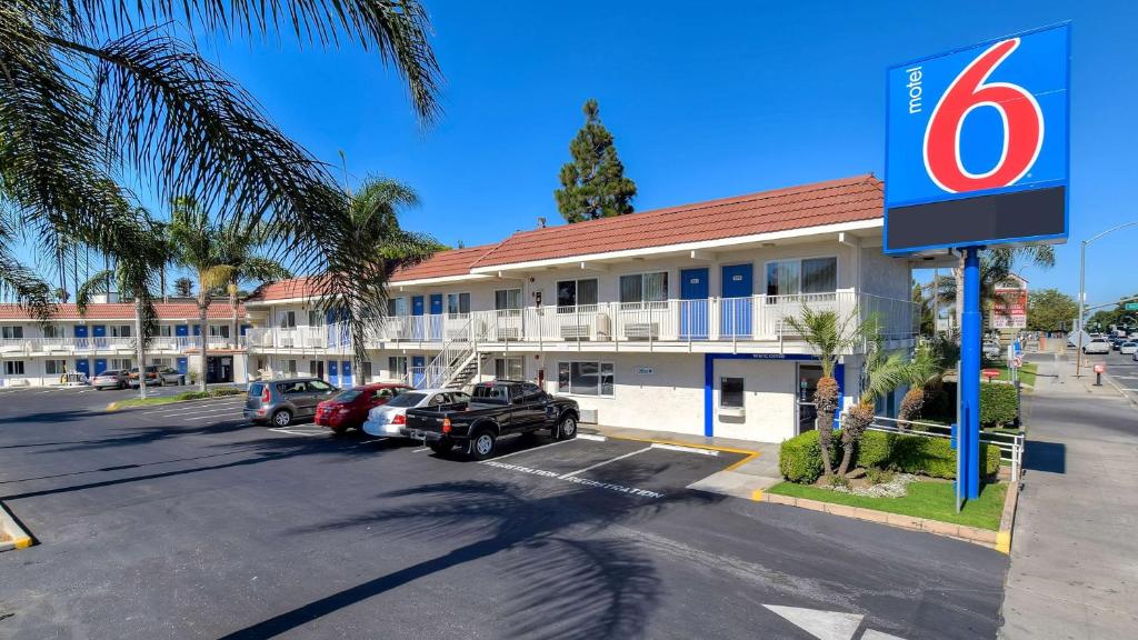 Motel 6-Denver, CO - Airport, Denver (updated prices 2025)