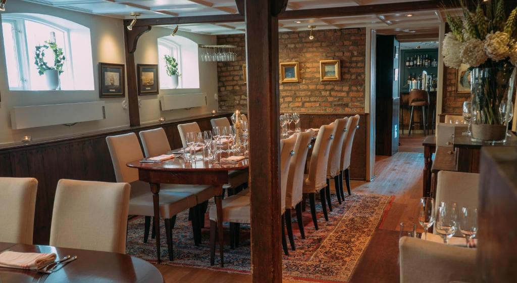 Grand Hotel Marstrand, Marstrand (updated prices 2025)