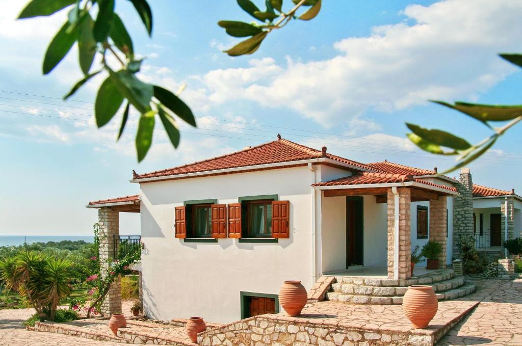 Airbnb, Ενοικιαζόμενα δωμάτια & Διαμονή σε Καλέντζι | GreekHolidayRentals