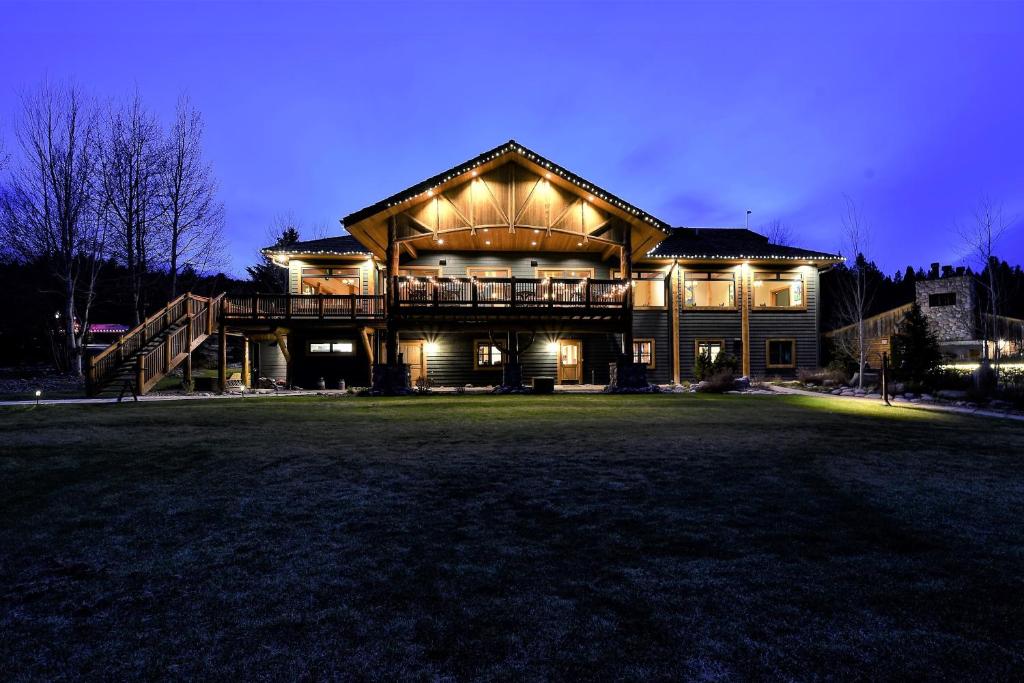 Rainbow Ranch Lodge, Big Sky Canyon Village (updated prices 2025)