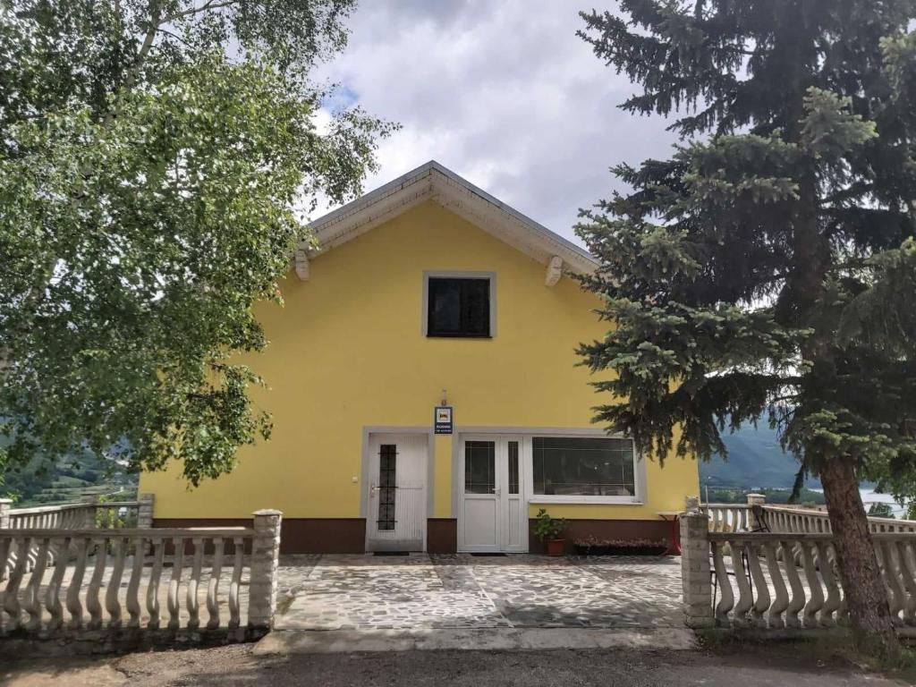 Apartman Bešker, Prozor (updated prices 2025)