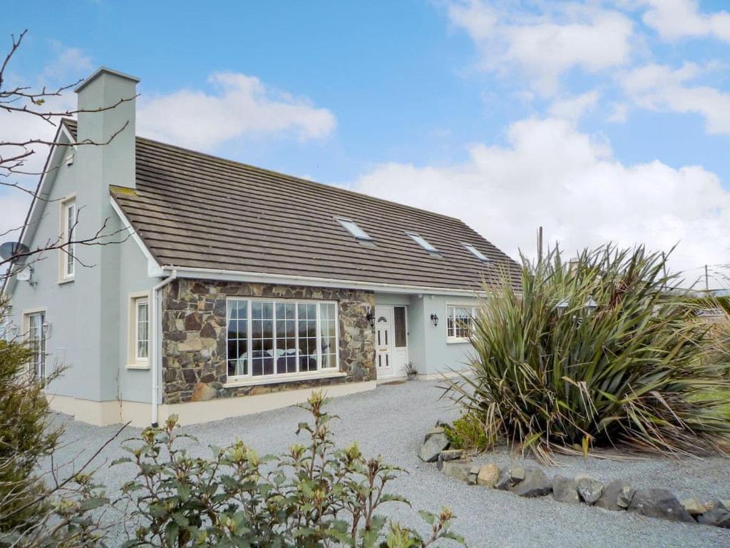 Ballyheigue Guesthouse, Heirhill (updated prices 2026)