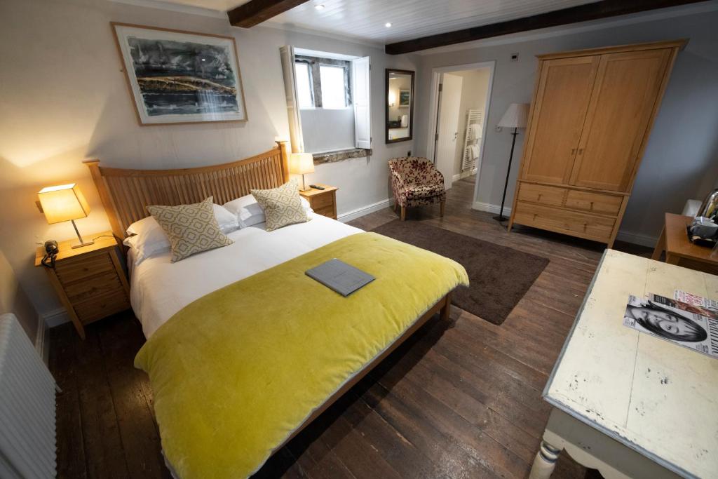 Wheelwrights Arms Country Inn & Pub, Bath (updated prices 2025)