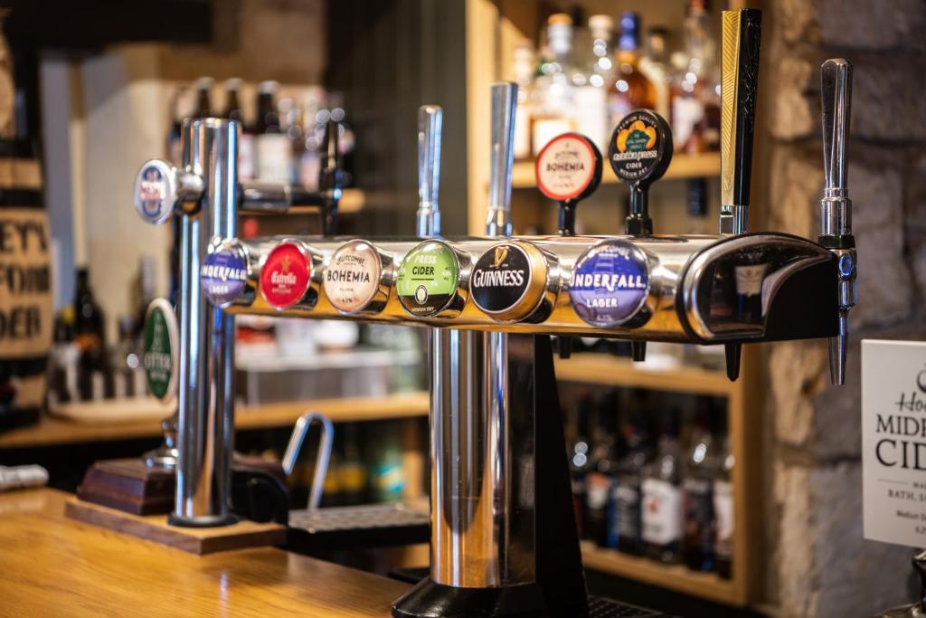 Wheelwrights Arms Country Inn & Pub, Bath (updated prices 2025)
