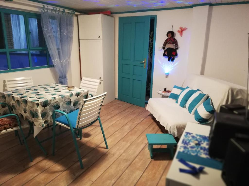 ZEN - VIKENDICA, Bezdan (updated prices 2024)