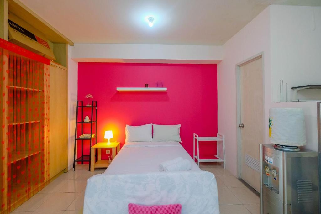 Modern and Comfort Stay @ Studio Pakubuwono Terrace Apartment By ...