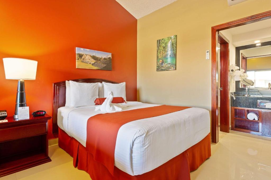 Best Western Plus Belize Biltmore Plaza, Belize City (updated prices 2025)