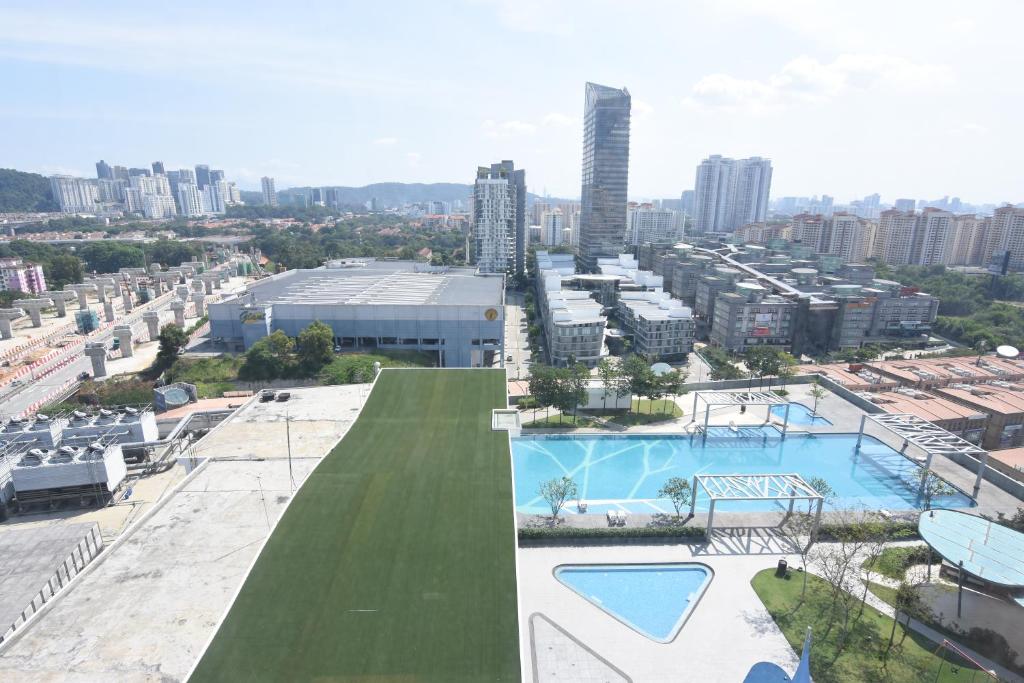 Cozy Homestay with WiFi @Encorp Strand Mall @Alpha IVF, Petaling Jaya ...