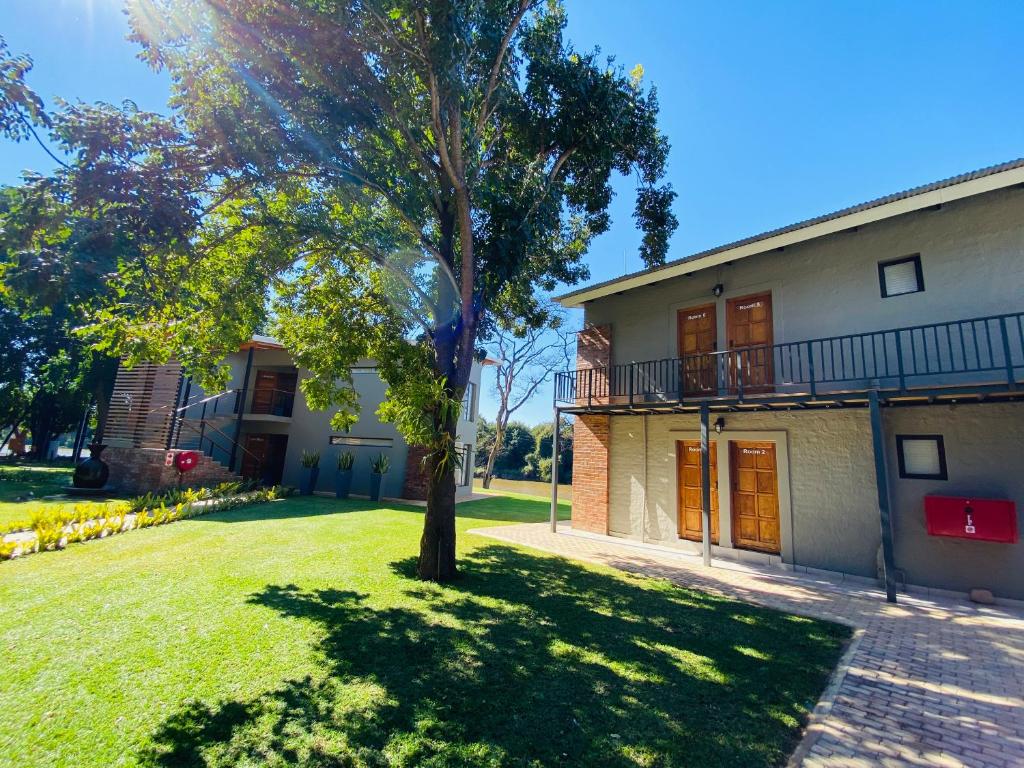 Letaba Junction Lodge, Letsitele (updated prices 2025)