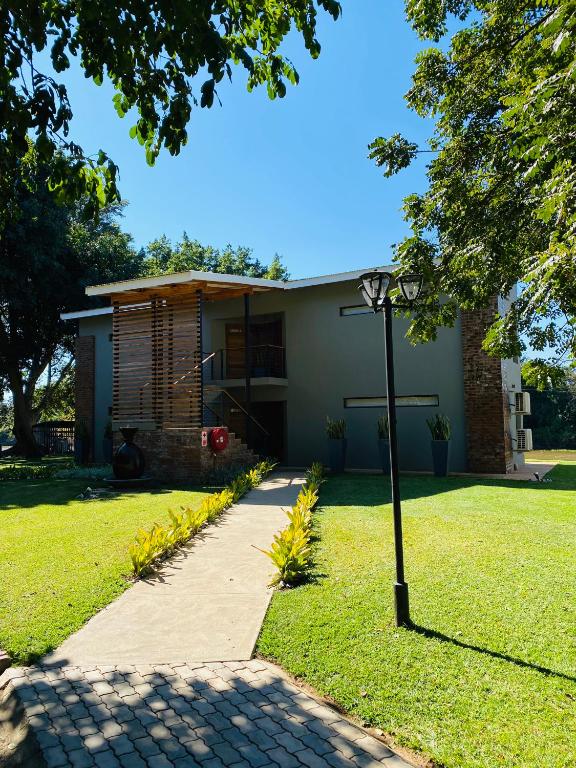 Letaba Junction Lodge, Letsitele (updated prices 2025)