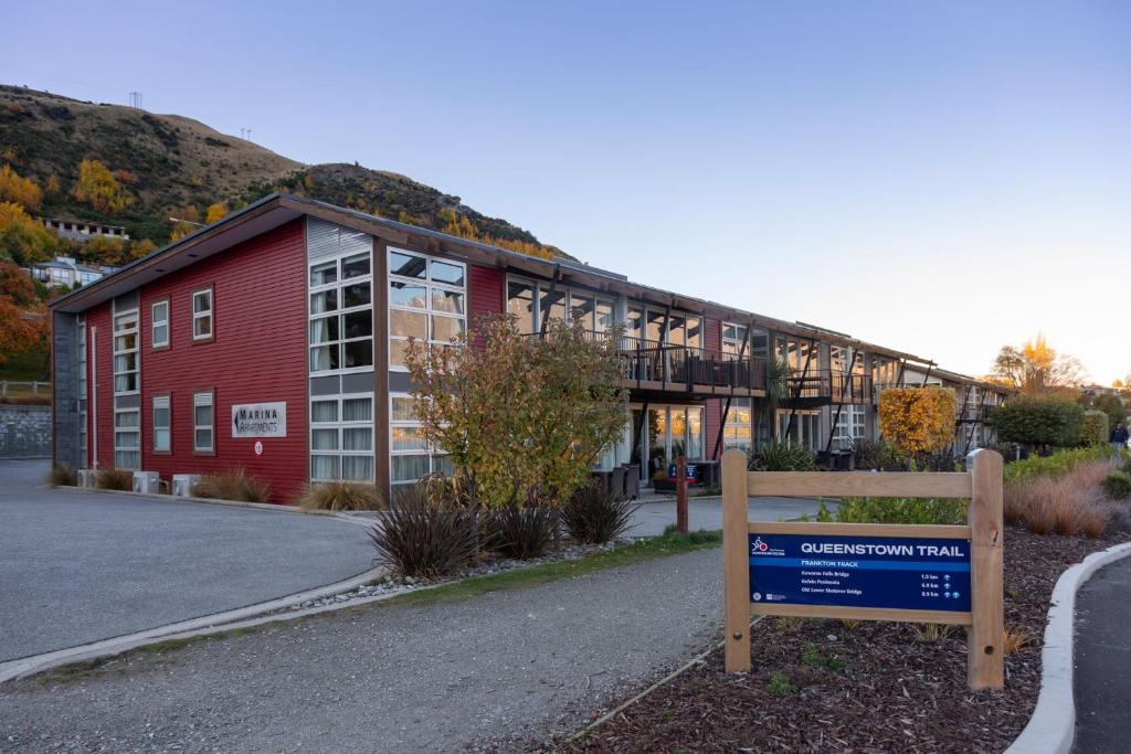 Marina Apartments - Element Escapes, Queenstown (updated prices 2025)