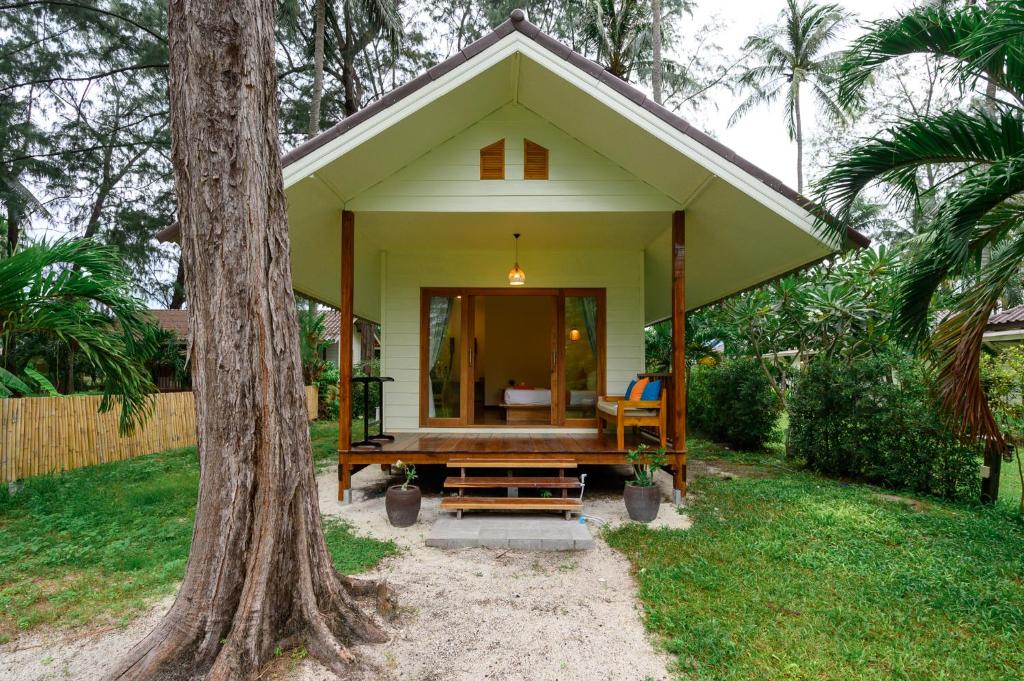 Wapi Resort, Ko Lipe (updated prices 2025)