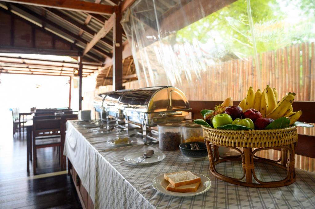 Wapi Resort, Ko Lipe (updated prices 2025)