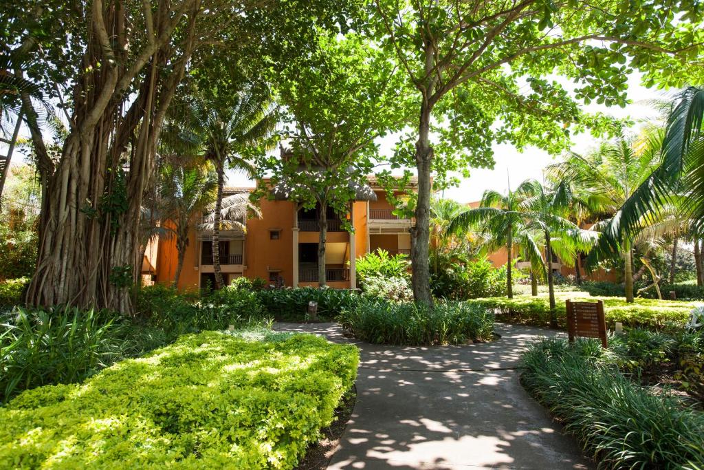 Heritage Awali Golf & Spa Resort - All Inclusive, Bel Ombre (updated ...