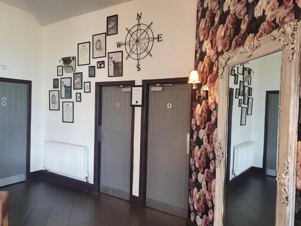 Cuttle Bridge Inn Hotel - NEC / Birmingham Airport, Minworth (updated ...