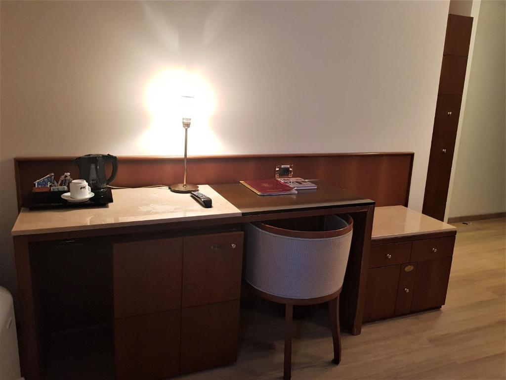 Astra Hotel, Ferrara (updated prices 2025)