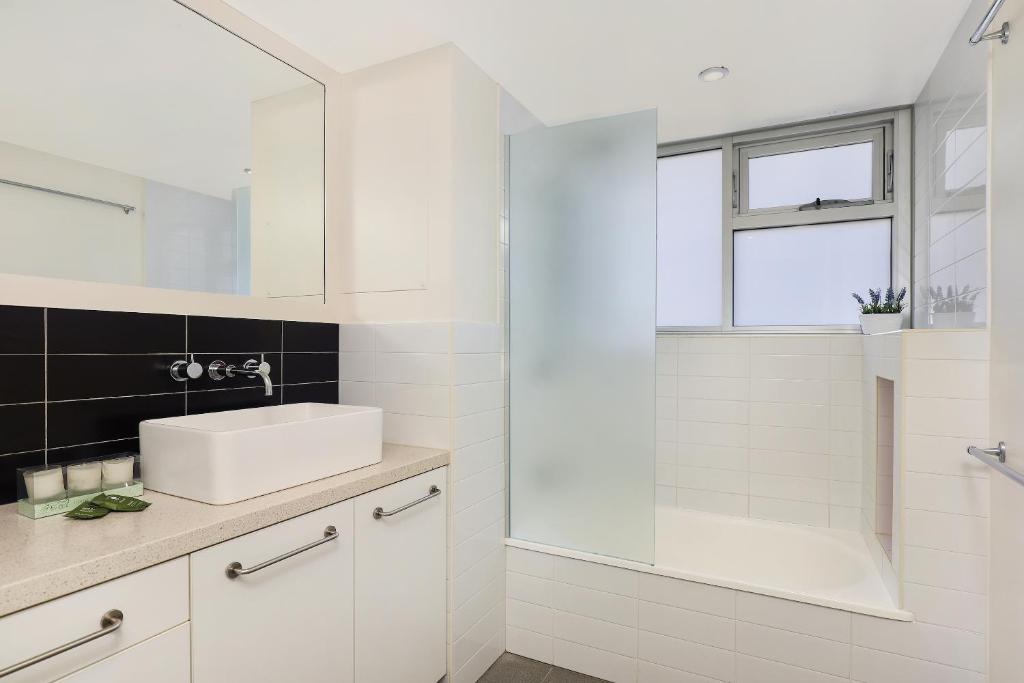 Elouera Tower, Maroochydore (updated prices 2025)