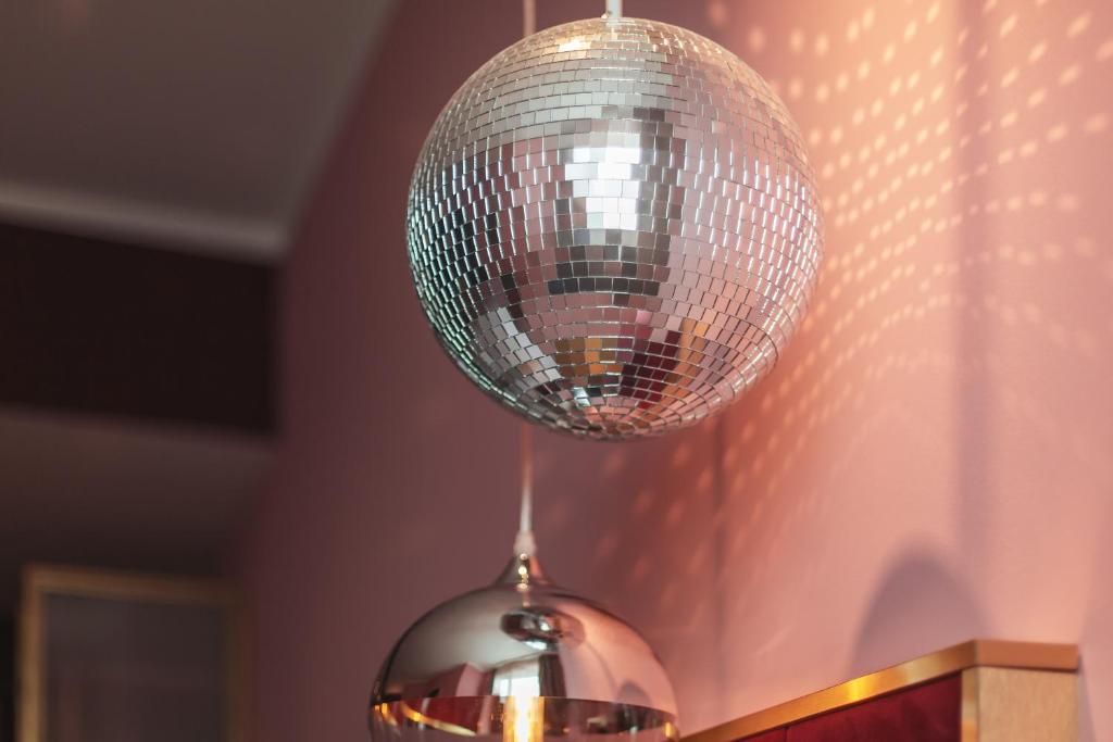 Holiday Inn - the niu, Loco Munich North by IHG, München (aktualisierte ...