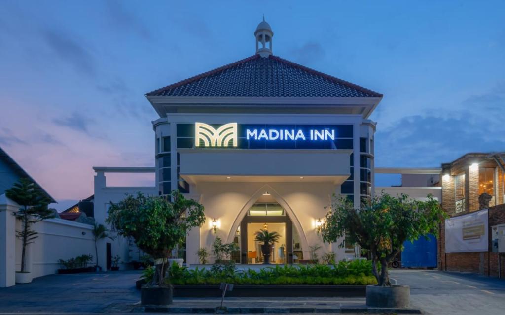Madina Inn Hotel - Yogyakarta