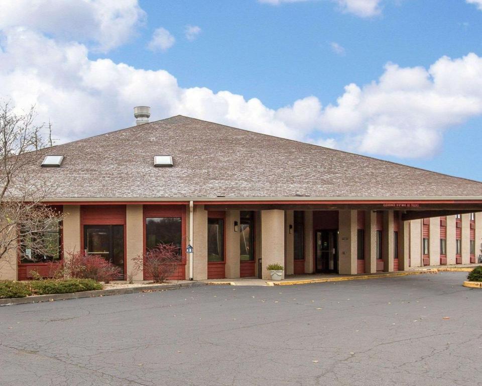 Quality Inn Macomb near University Area, Macomb (precios actualizados 2025) Quality Inn Macomb near University Area, Macomb (precios actualizados 2025)