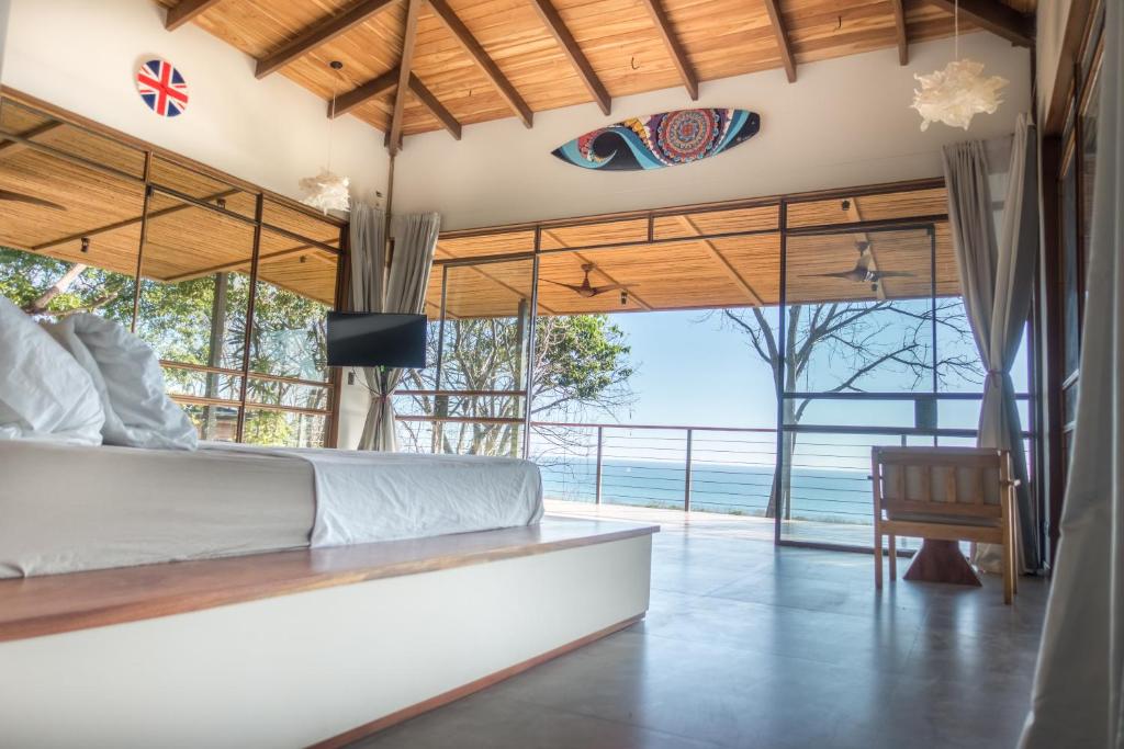 SELVA RESORT Ocean View Luxury Villas, Santa Teresa Beach (updated ...