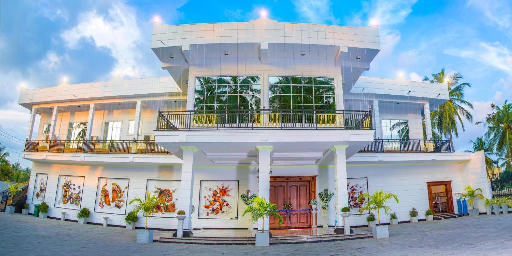 Aurora Banquet and Hotel, Chilaw (updated prices 2025)