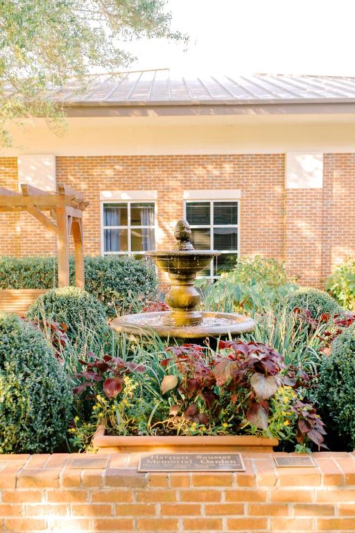 James F. Martin Inn, Clemson (updated prices 2025)