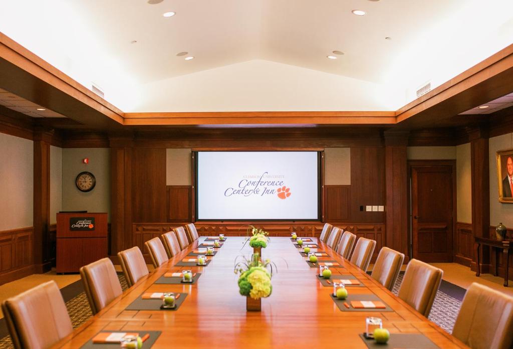 James F. Martin Inn, Clemson (updated prices 2025)