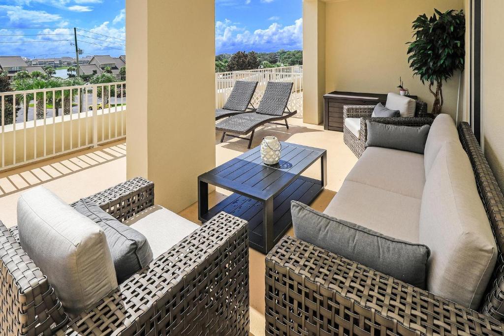 Ariel Dunes II 302, Destin (updated prices 2026)