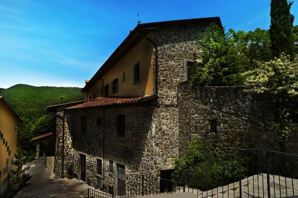 Borgo I Tre Baroni - Spa Suites & Resort, Poppi (updated prices 2025)