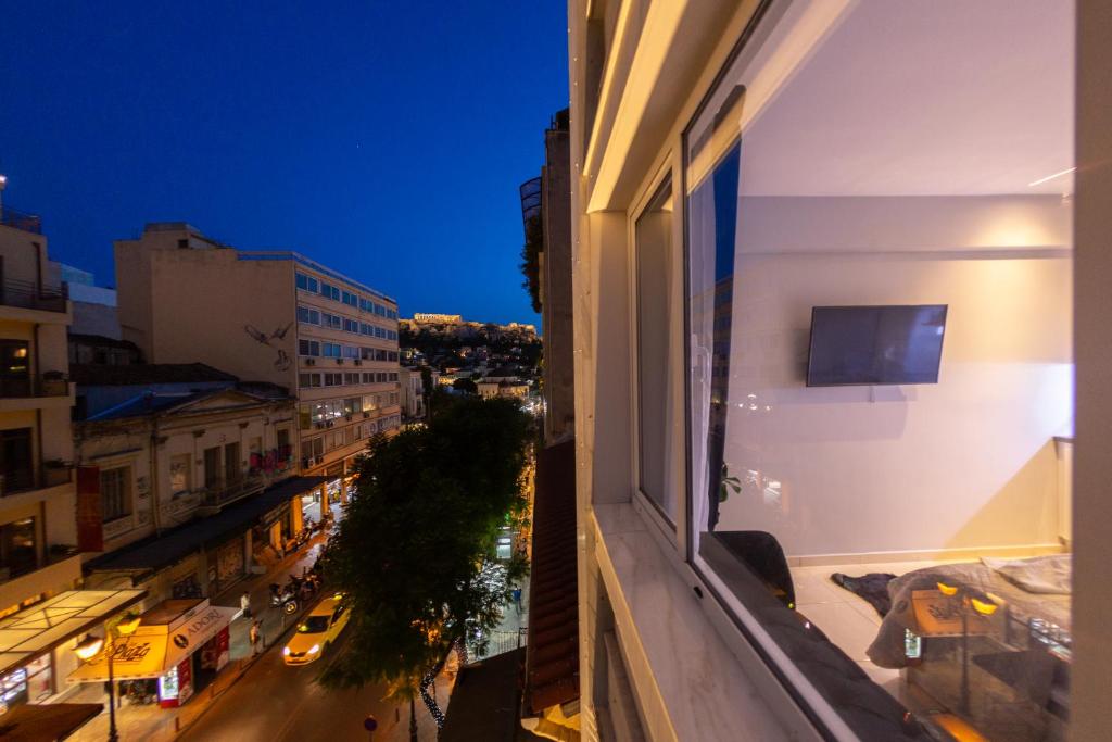 AcroView Right In The Center, Athens – Updated 2023 Prices