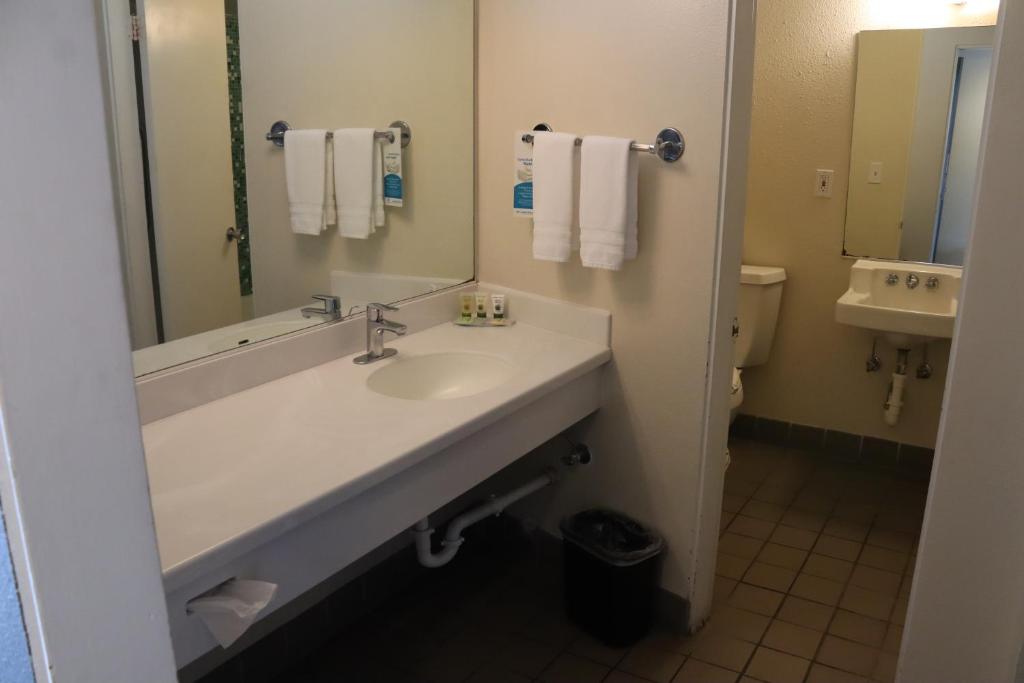 Lemon Tree Inn, Santa Barbara (updated prices 2025)