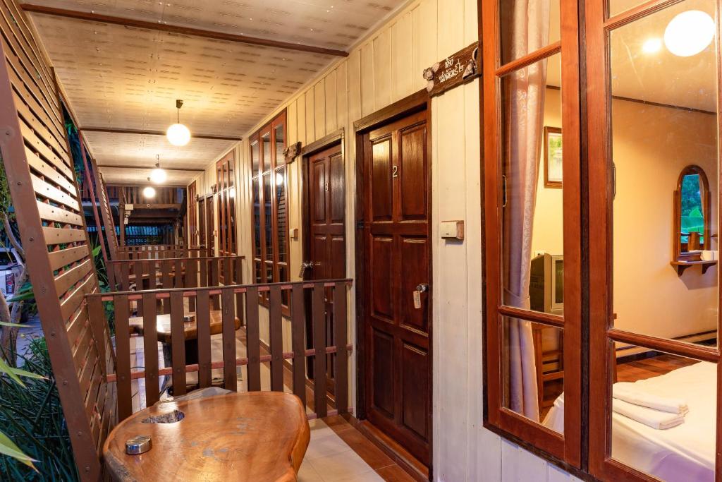 Baan Kitsada, Amphawa (updated prices 2025)